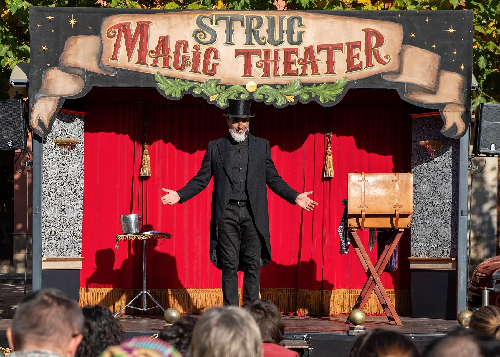 Cia. Struc - Struc Magic Theater